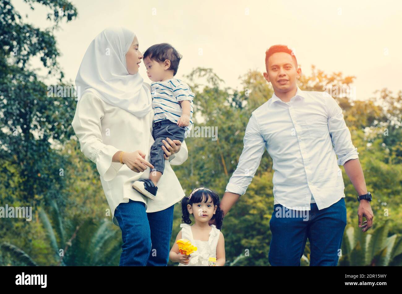 3 24 12 hi-res stock photography and images - Alamy