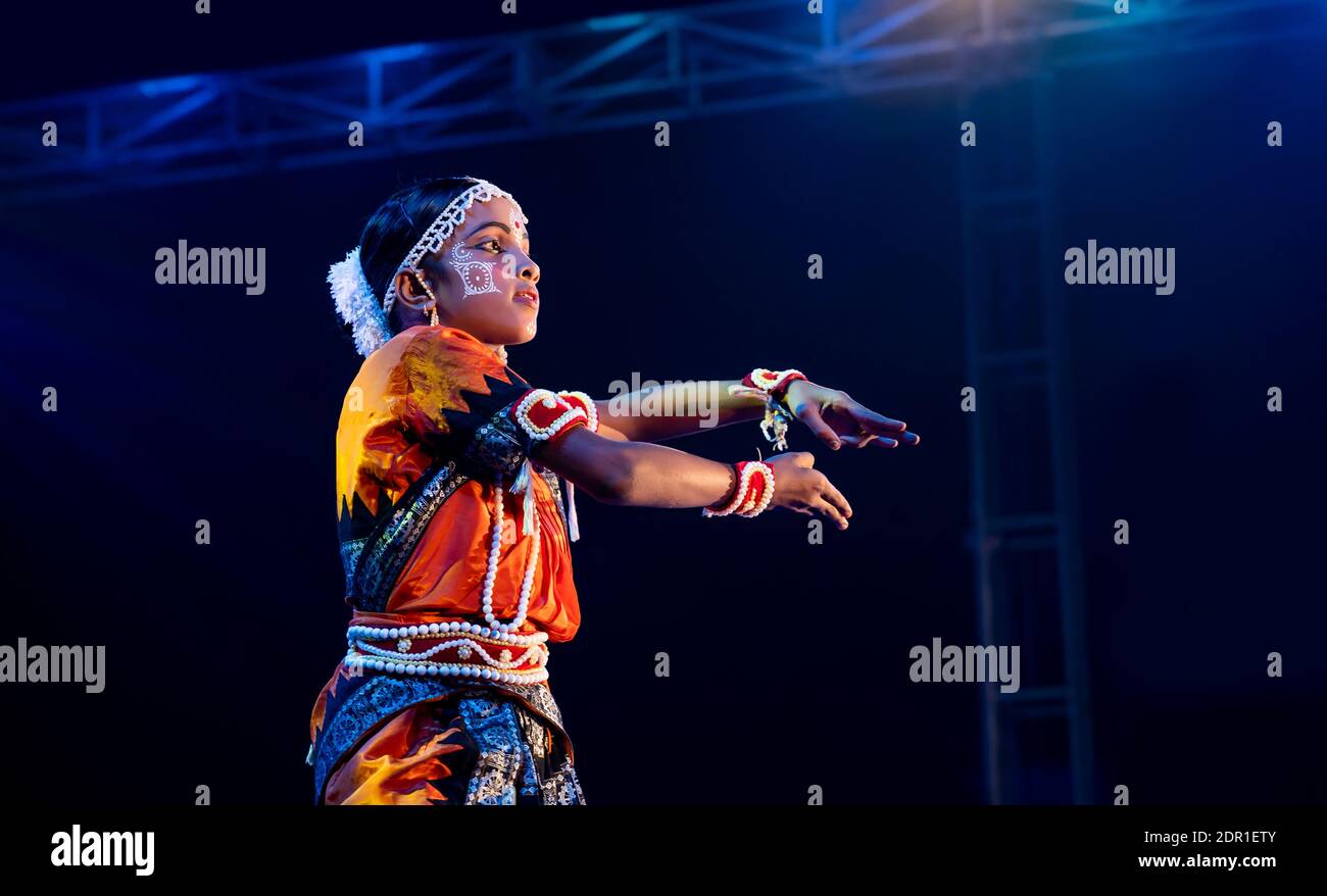Indian dancing culture hi-res stock photography and images - Alamy