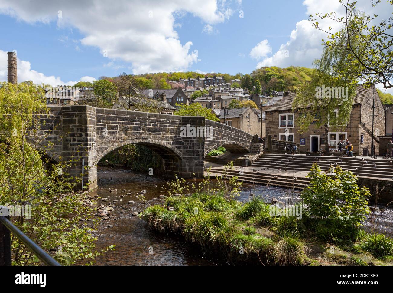 Bridge over yorkshire stream hi-res stock photography and images - Alamy
