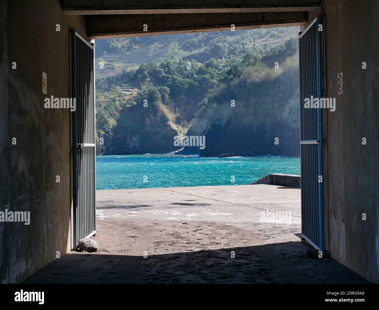 Gateway to nature hi-res stock photography and images - Alamy