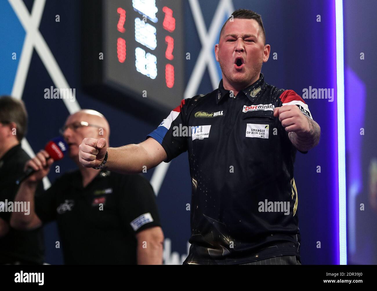 Derk Telnekes celebrates after winning a set against Nick Kenny during ...