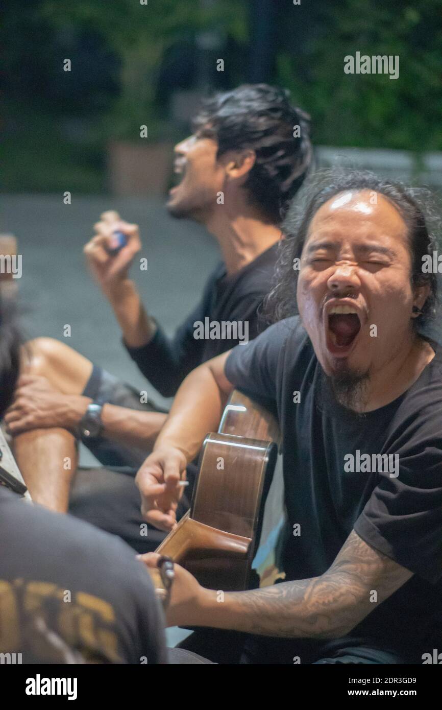 Drunk people thailand hi-res stock photography and images - Alamy