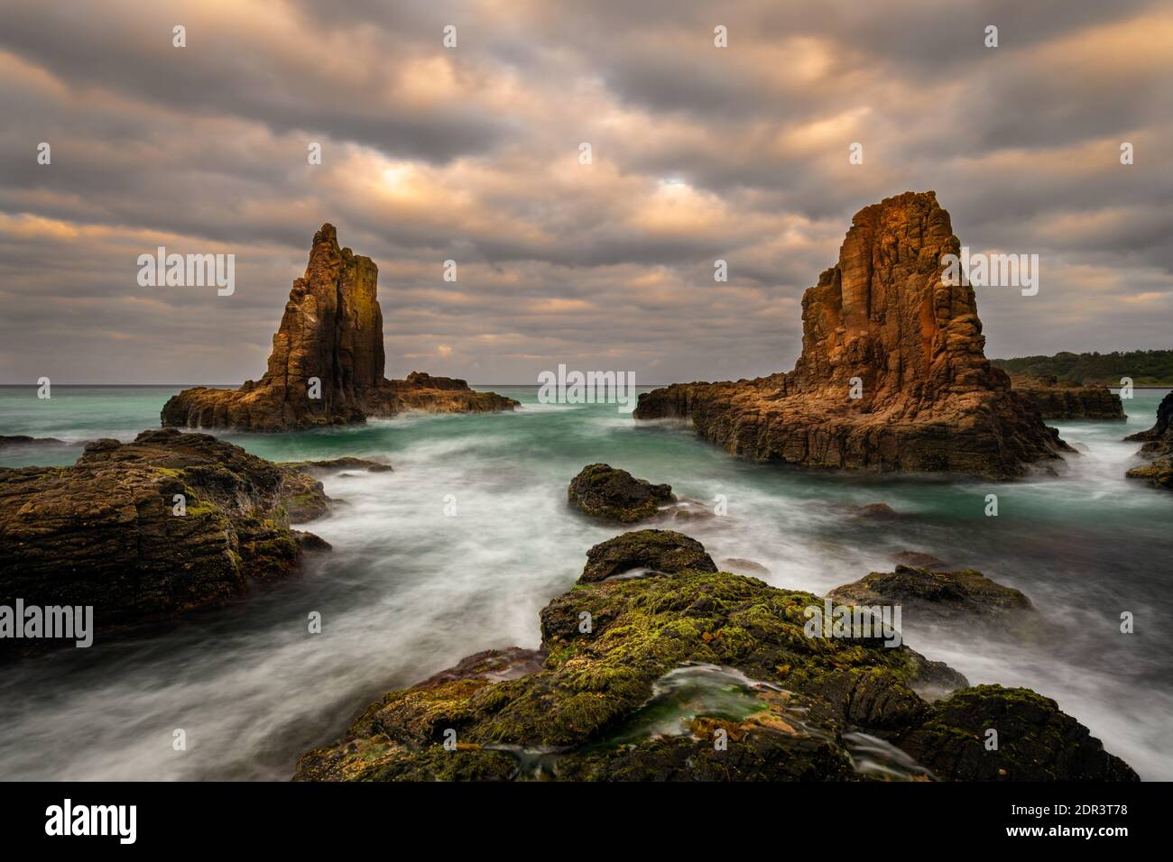 Famous Cathedral Rock at Kiama Stock Photo - Alamy