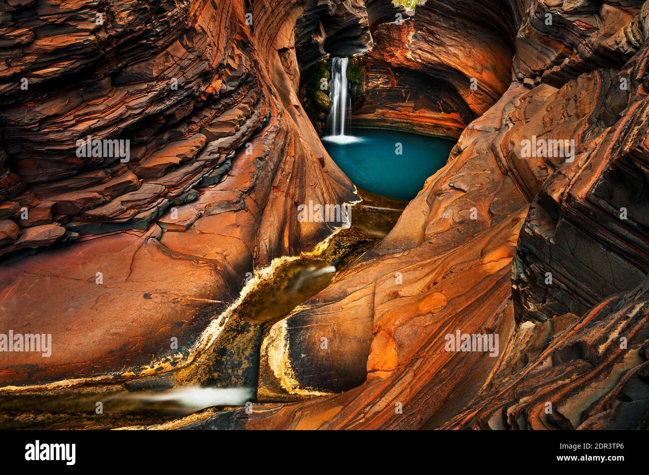 Outstanding Spa Pool in Karijini National Park Stock Photo - Alamy