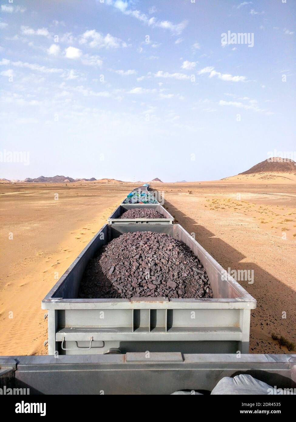 Mauritania train hi-res stock photography and images - Alamy
