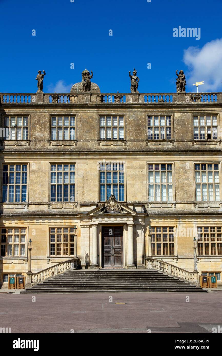Elizabethan staircase hi-res stock photography and images - Alamy