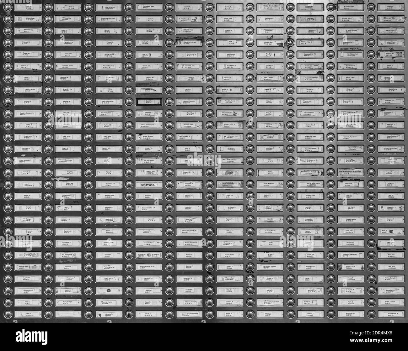 Berlin germany doorbell apartment building hi-res stock photography and ...