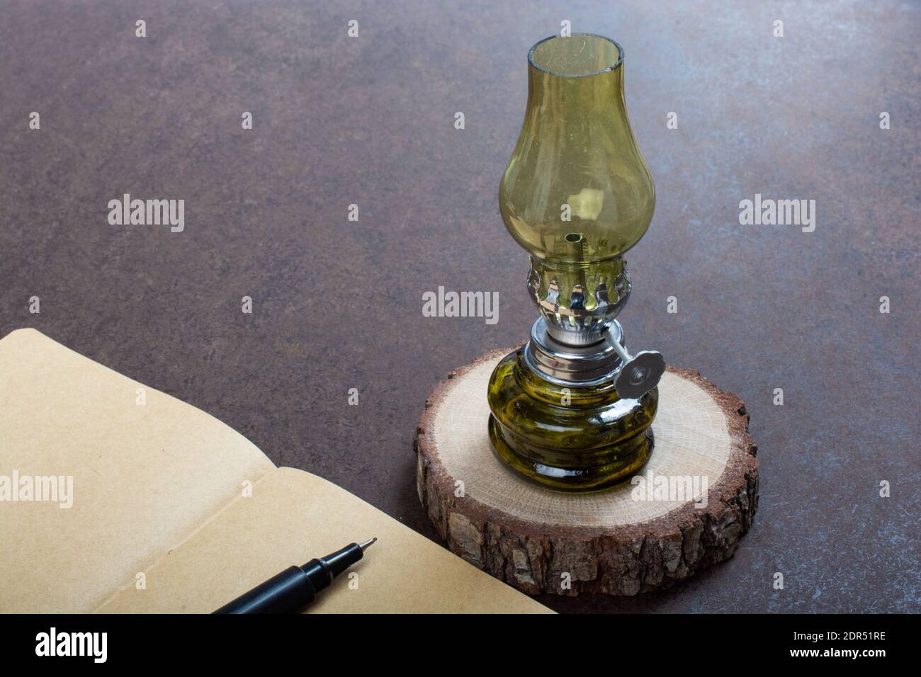 Oil lamp stand hi-res stock photography and images - Alamy