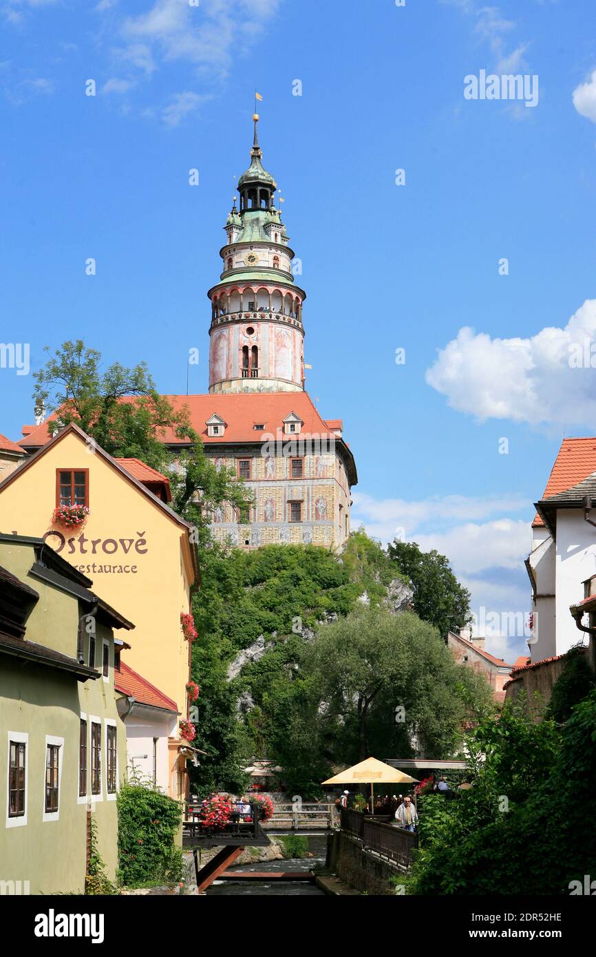 View over Cesky Krumlov Old Town and Chesky Krumlov Castle's tower in ...