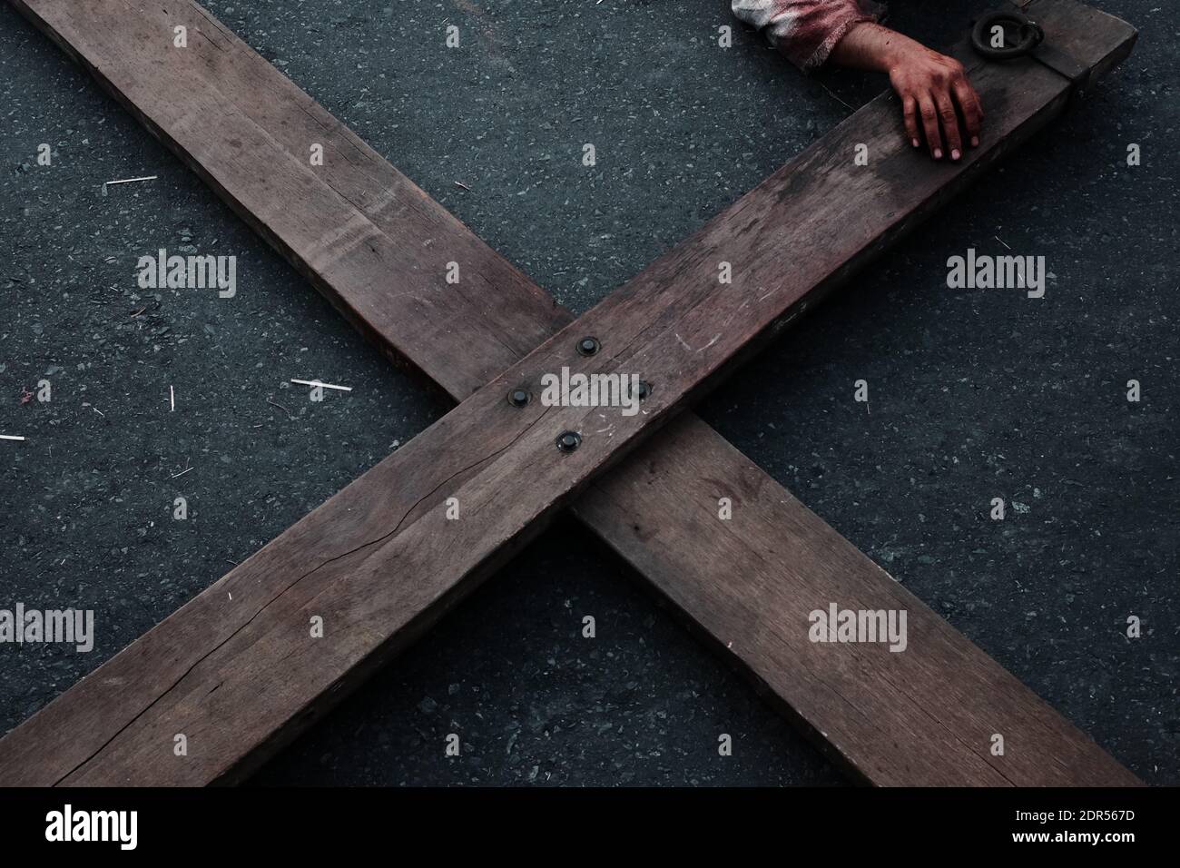 Blood on the cross hi-res stock photography and images - Alamy