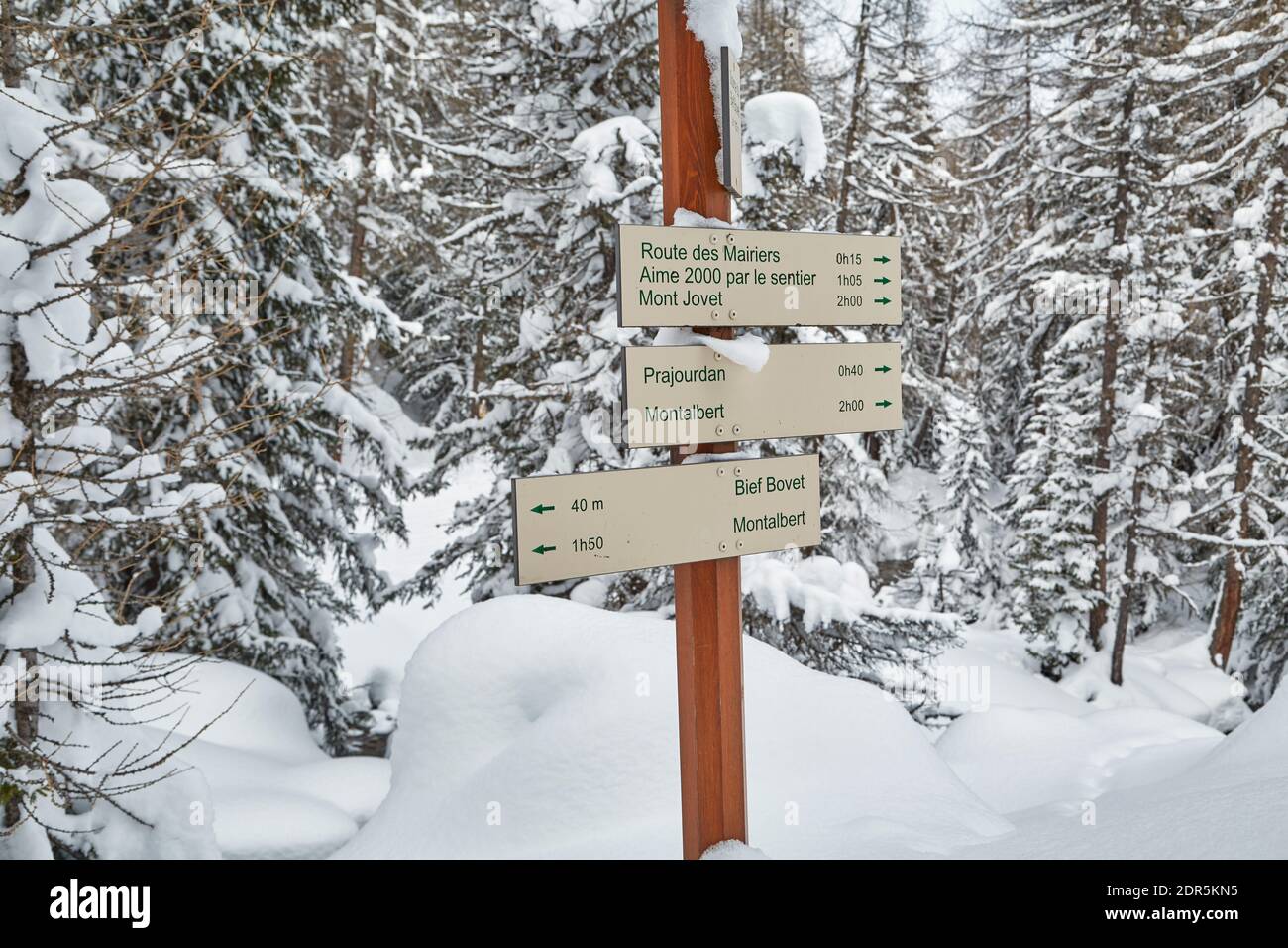 Winter Snowy Mountain Hiking Signs Stock Photo - Alamy