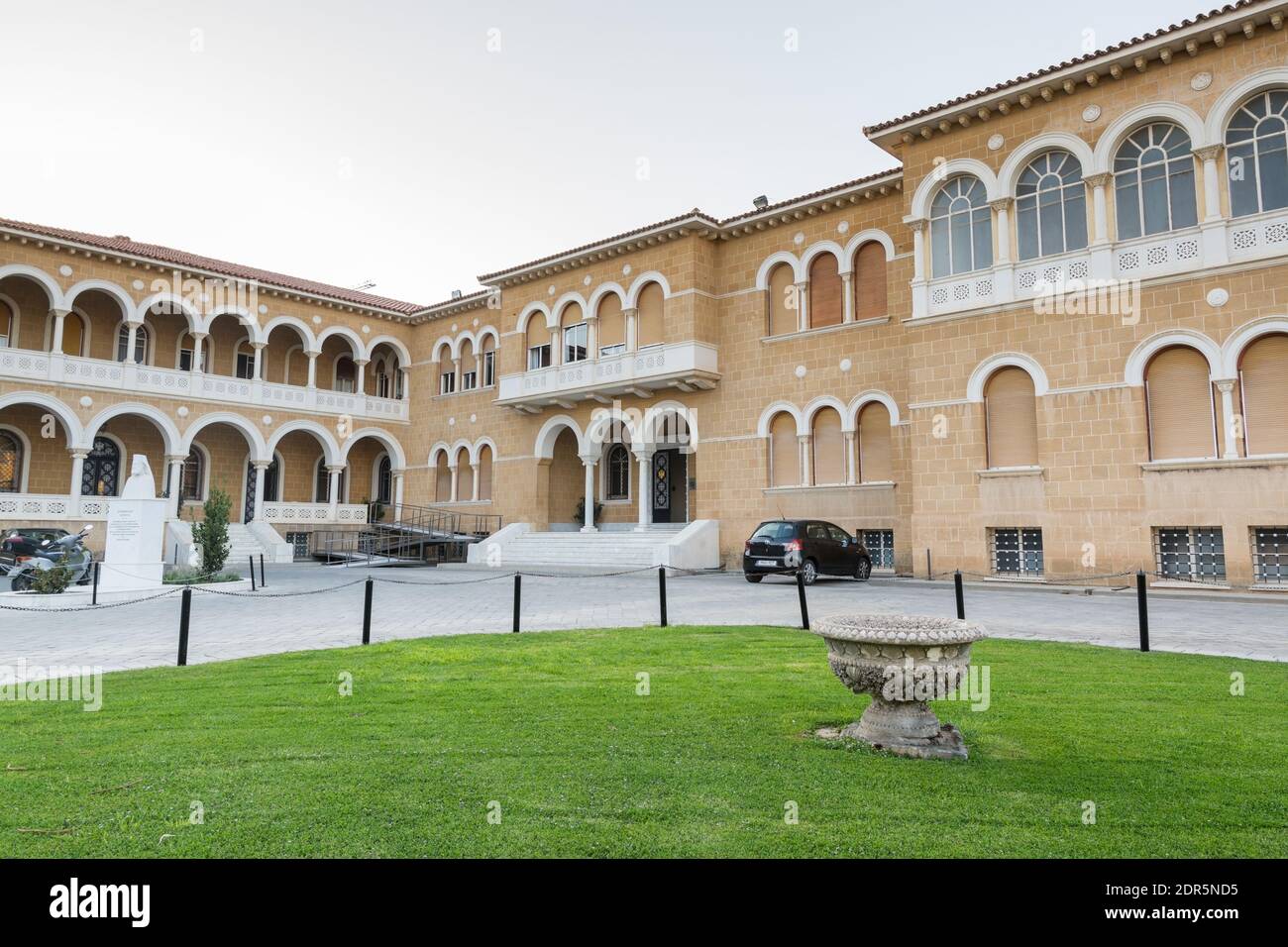 Archbishop's house residence hi-res stock photography and images - Alamy