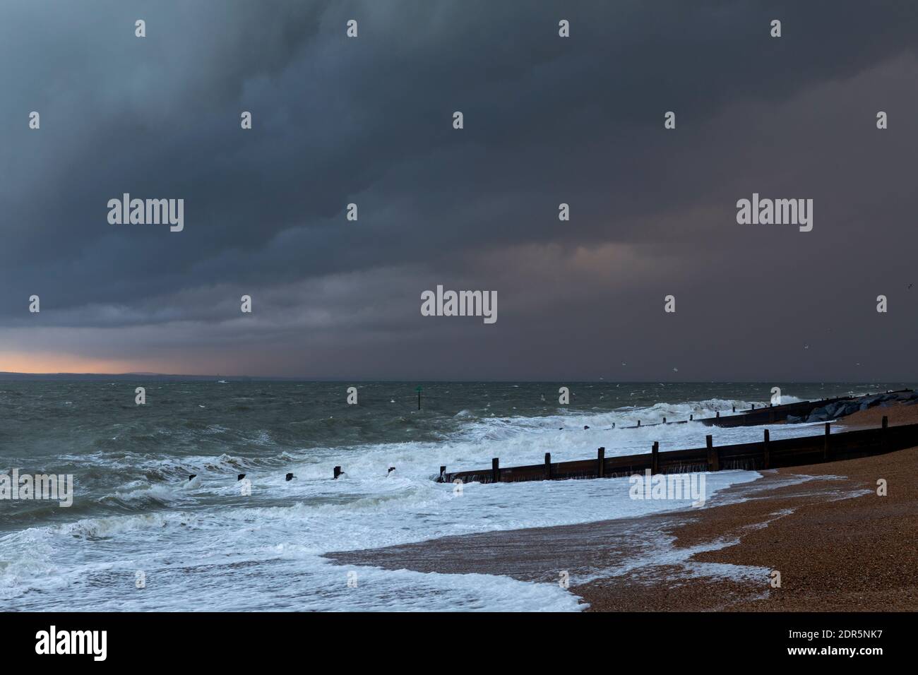 Rough weather hi-res stock photography and images - Alamy