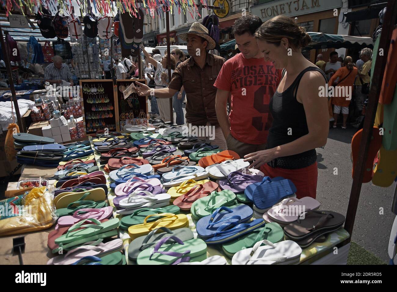 GREAT BRITAIN / London / Notting Hill / People Looking for Flip Flops ...