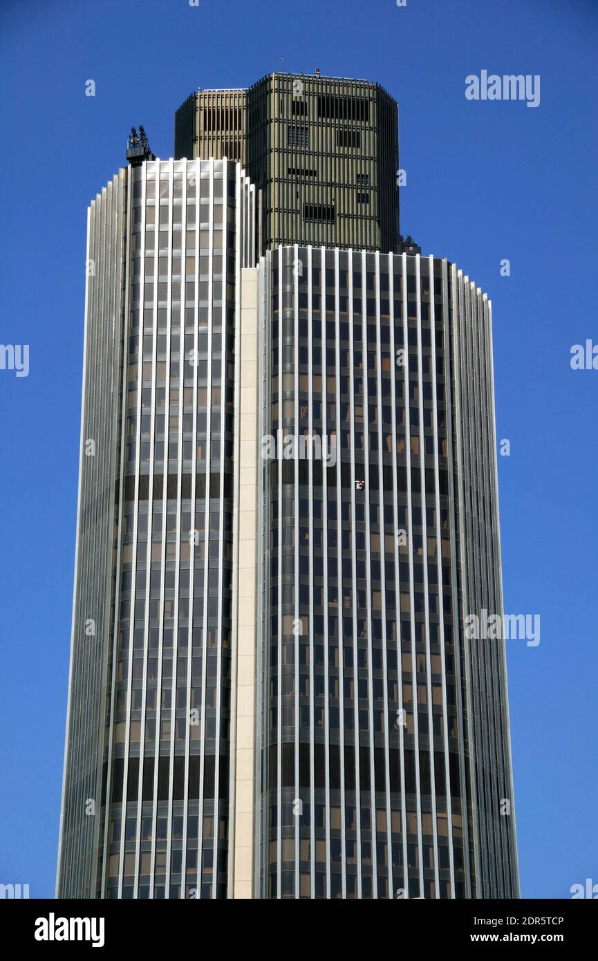 The National Westminster Tower (Nat West Tower) now known as Tower 42 ...