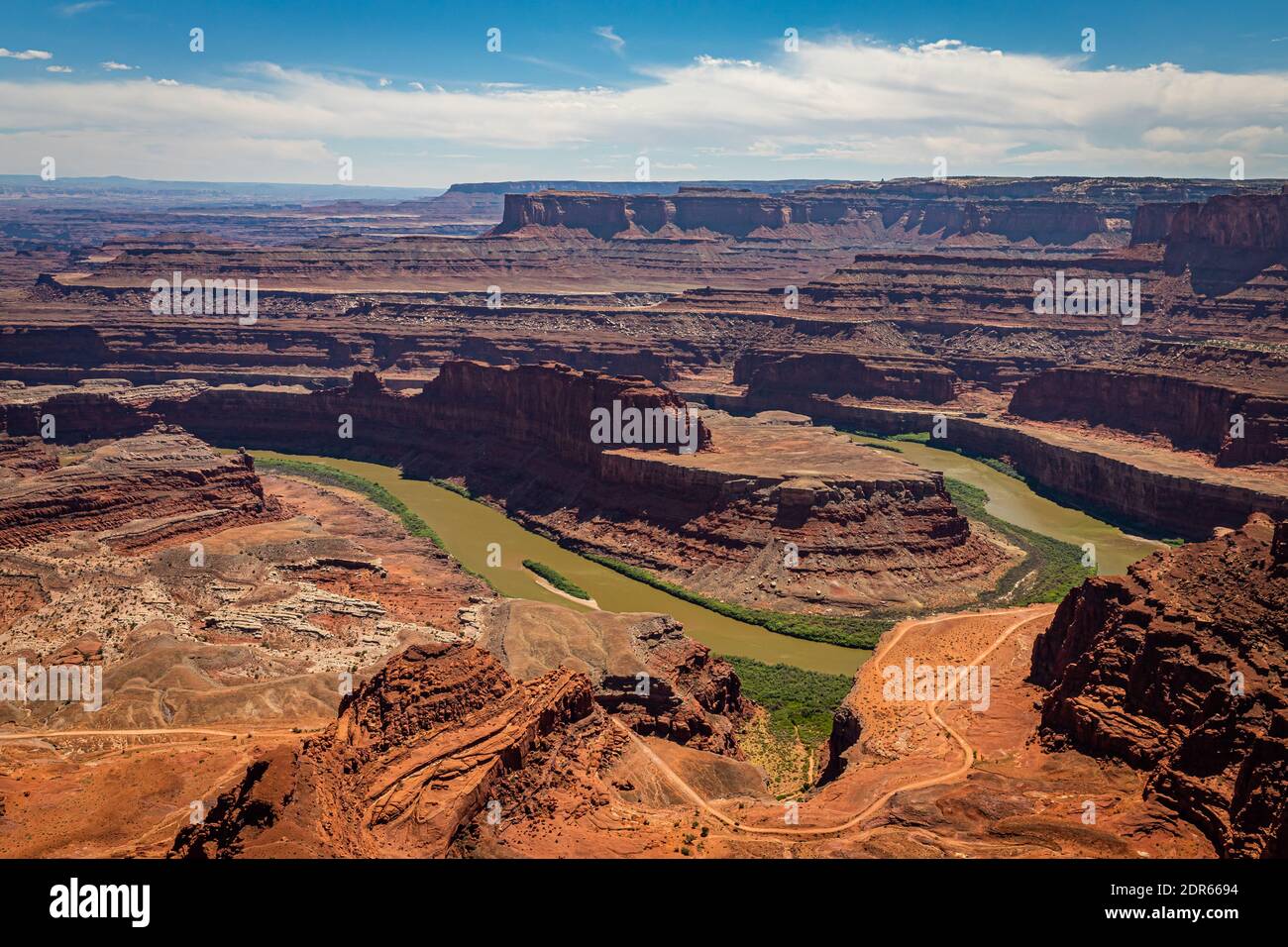 Dead Horse Point State Park In Utah Features A Dramatic Overlook Of The