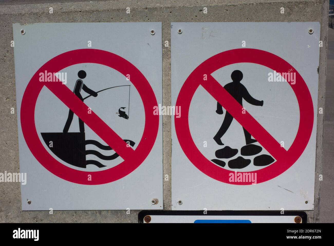 dangers in the port or harbor, sign as warning and for accident ...