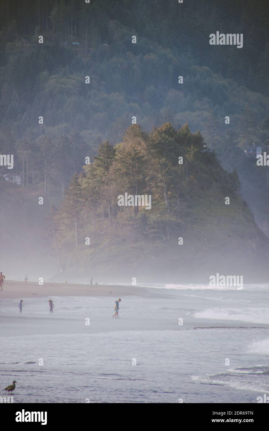 Proposal rock oregon hi-res stock photography and images - Alamy