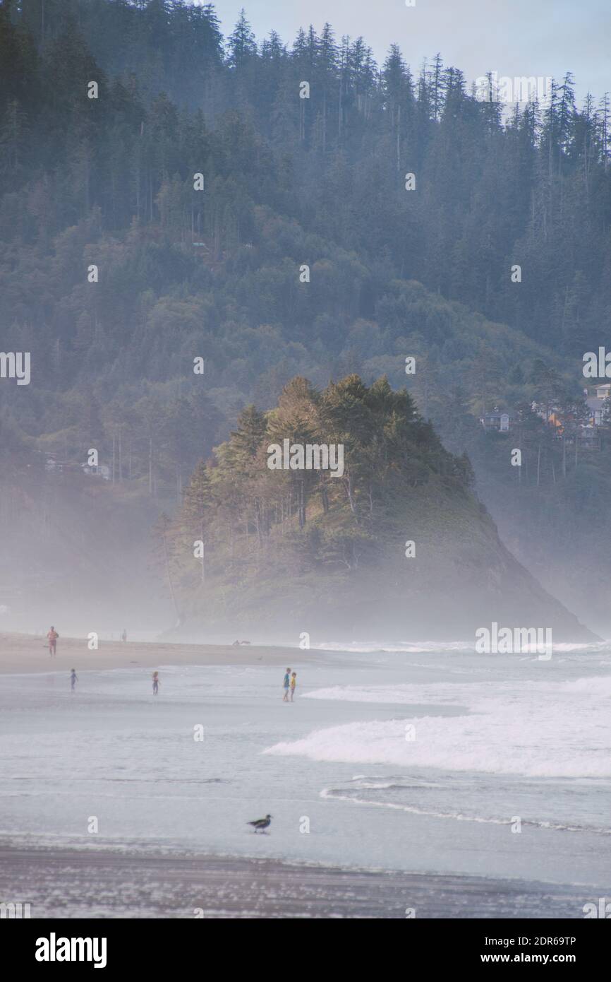Proposal rock oregon hi-res stock photography and images - Alamy