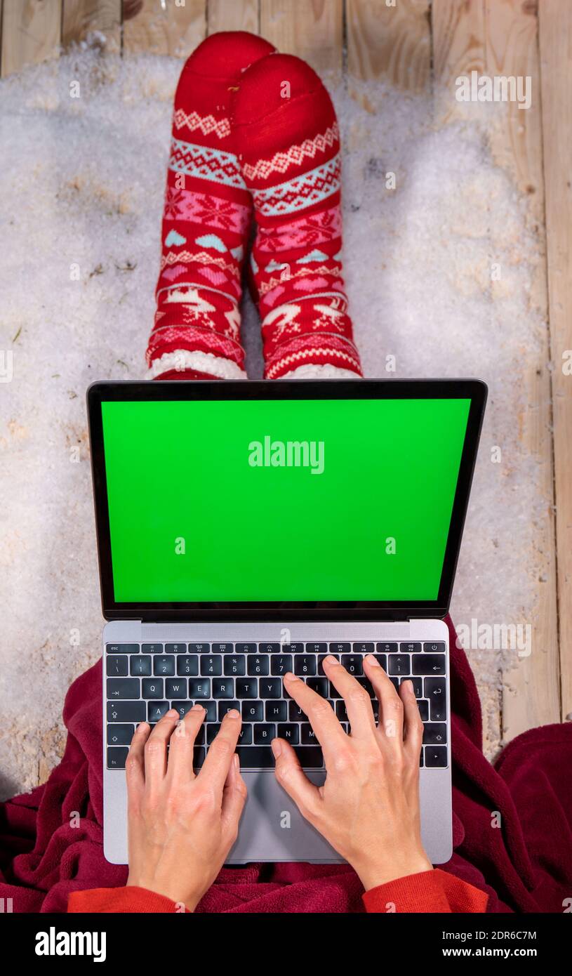 Snow green screen hi-res stock photography and images - Alamy