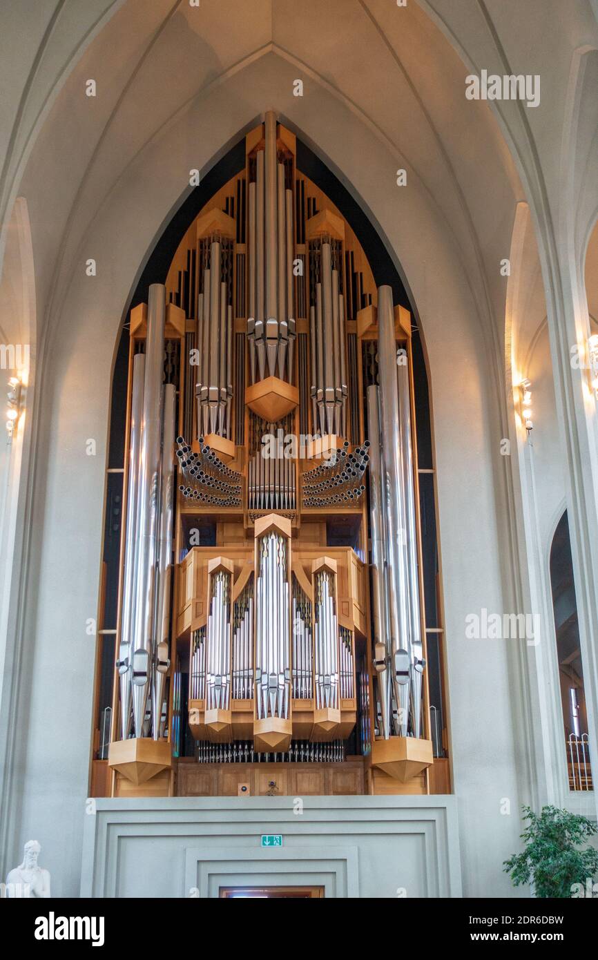 German organ hi-res stock photography and images - Alamy