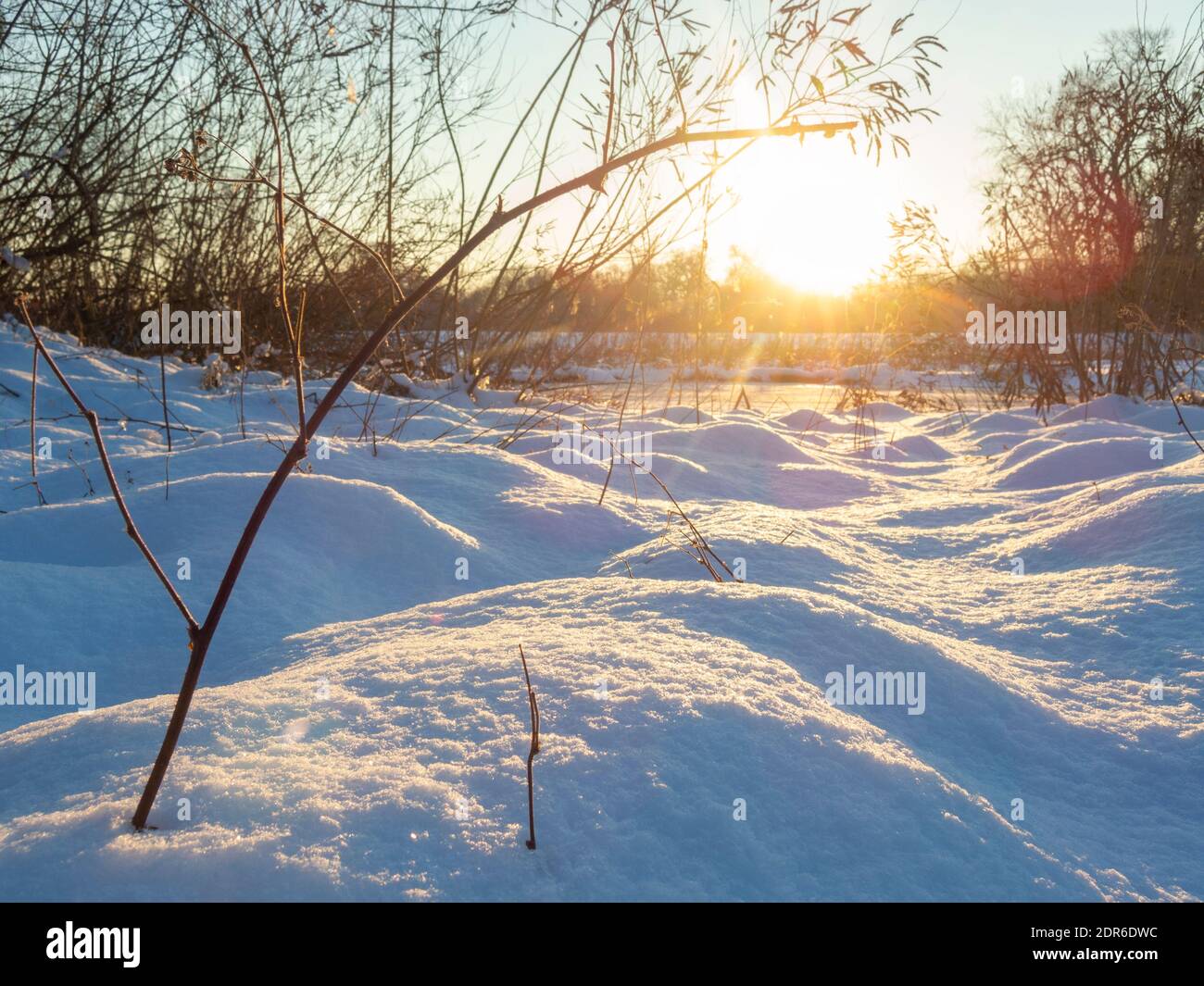 Sun rays in a winter morning hi-res stock photography and images - Alamy