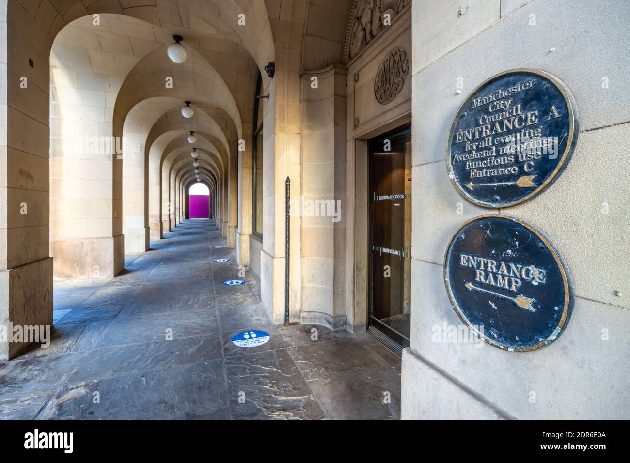 Manchester city council arches hi-res stock photography and images - Alamy