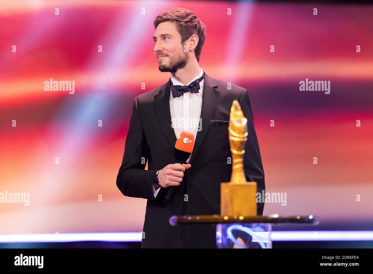 Baden Baden, Germany. 20th Dec, 2020. Sabre fencer Max Hartung stands ...