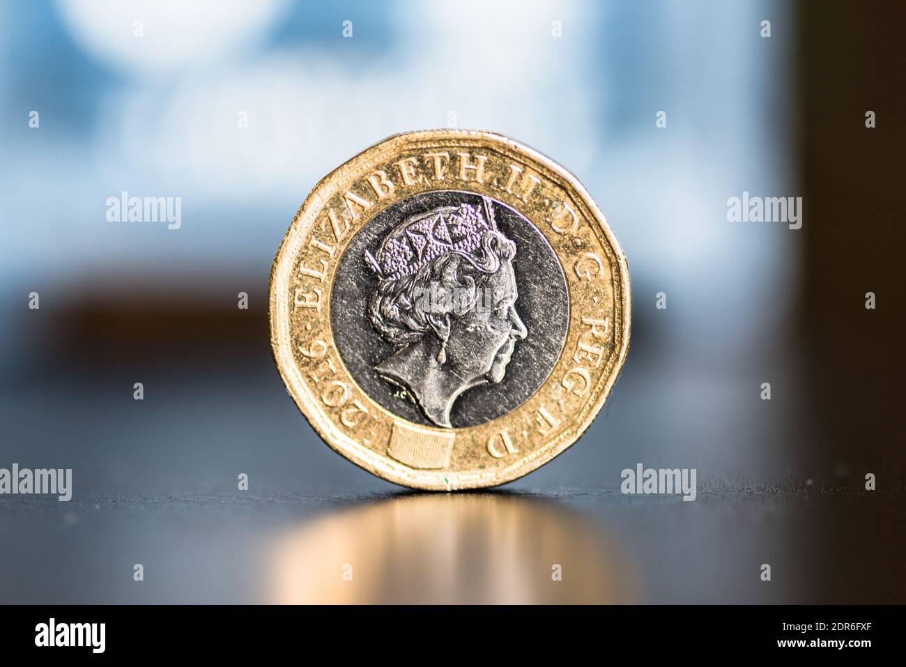 English coin hi-res stock photography and images - Alamy
