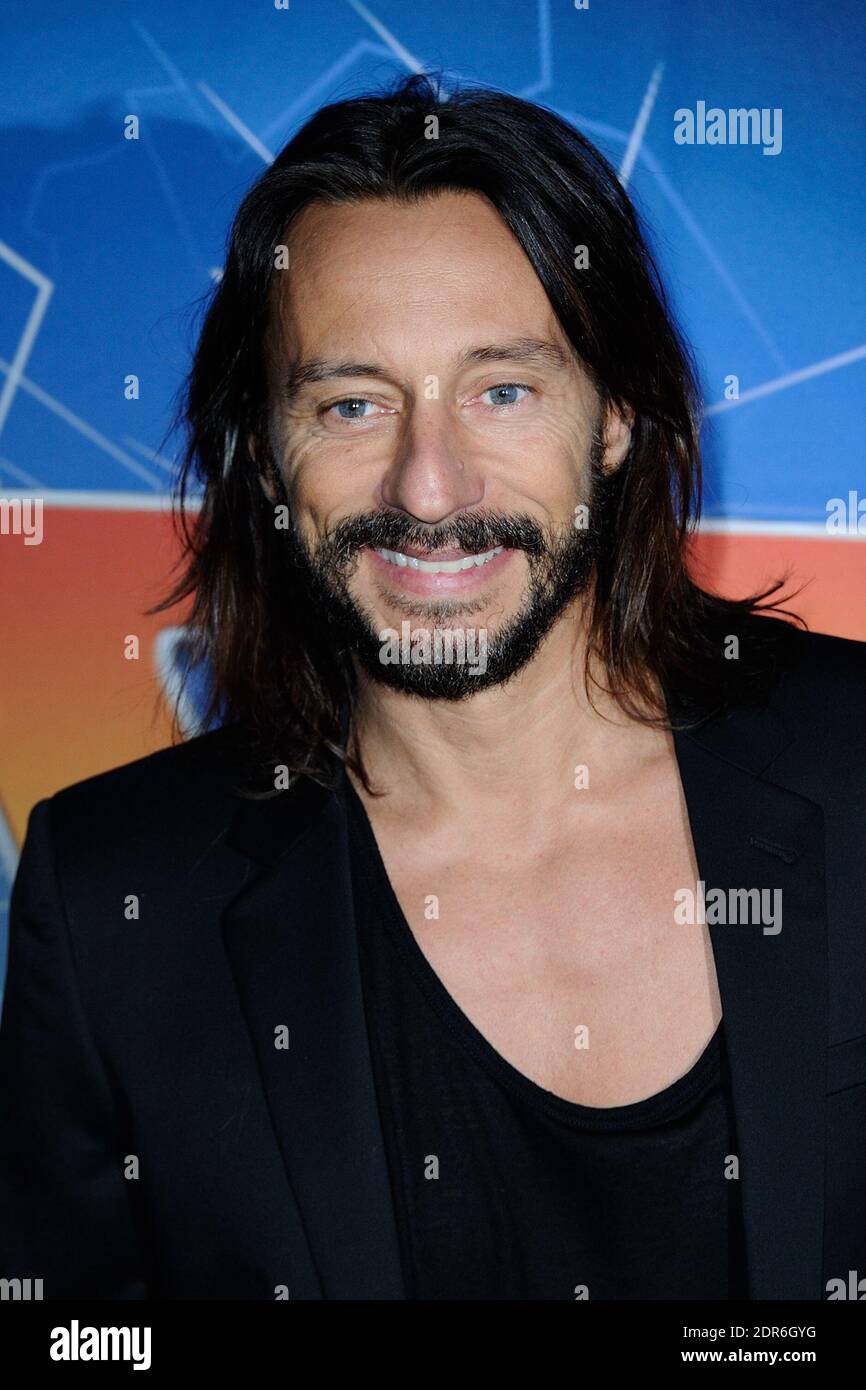 Bob Sinclar assiste a la soiree 'Back to the Party' au Pavillon des ...