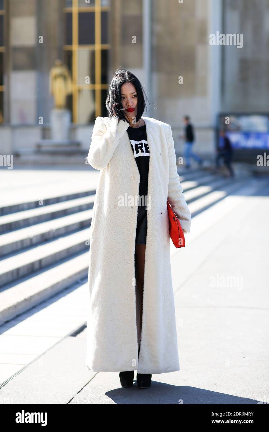 Street style, Tiffany Hsu arriving at Ann Demeulemeester Spring Summer ...