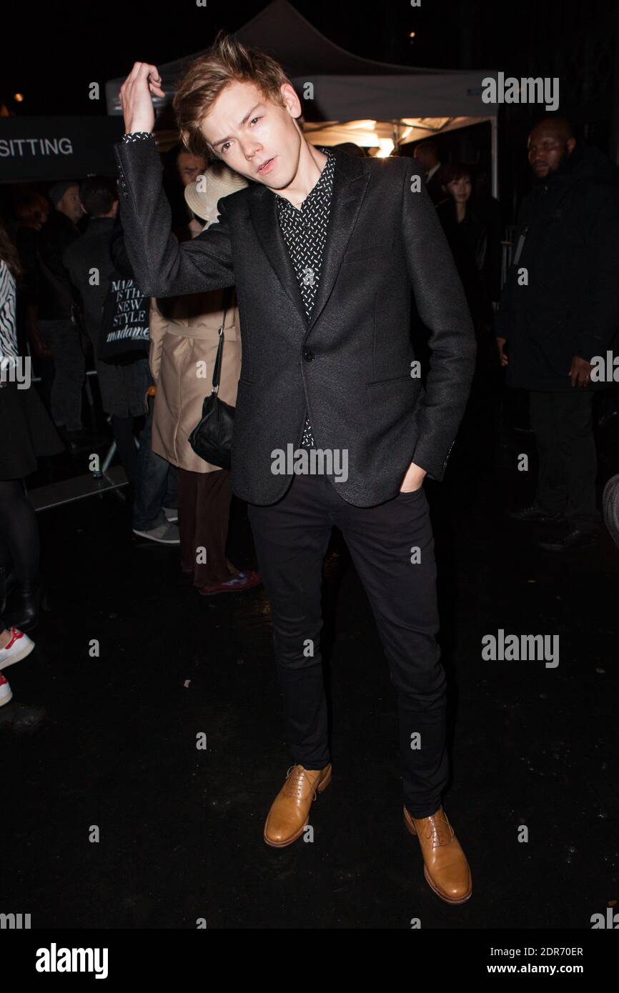 Thomas brodie sangster 2016 hi-res stock photography and images - Alamy