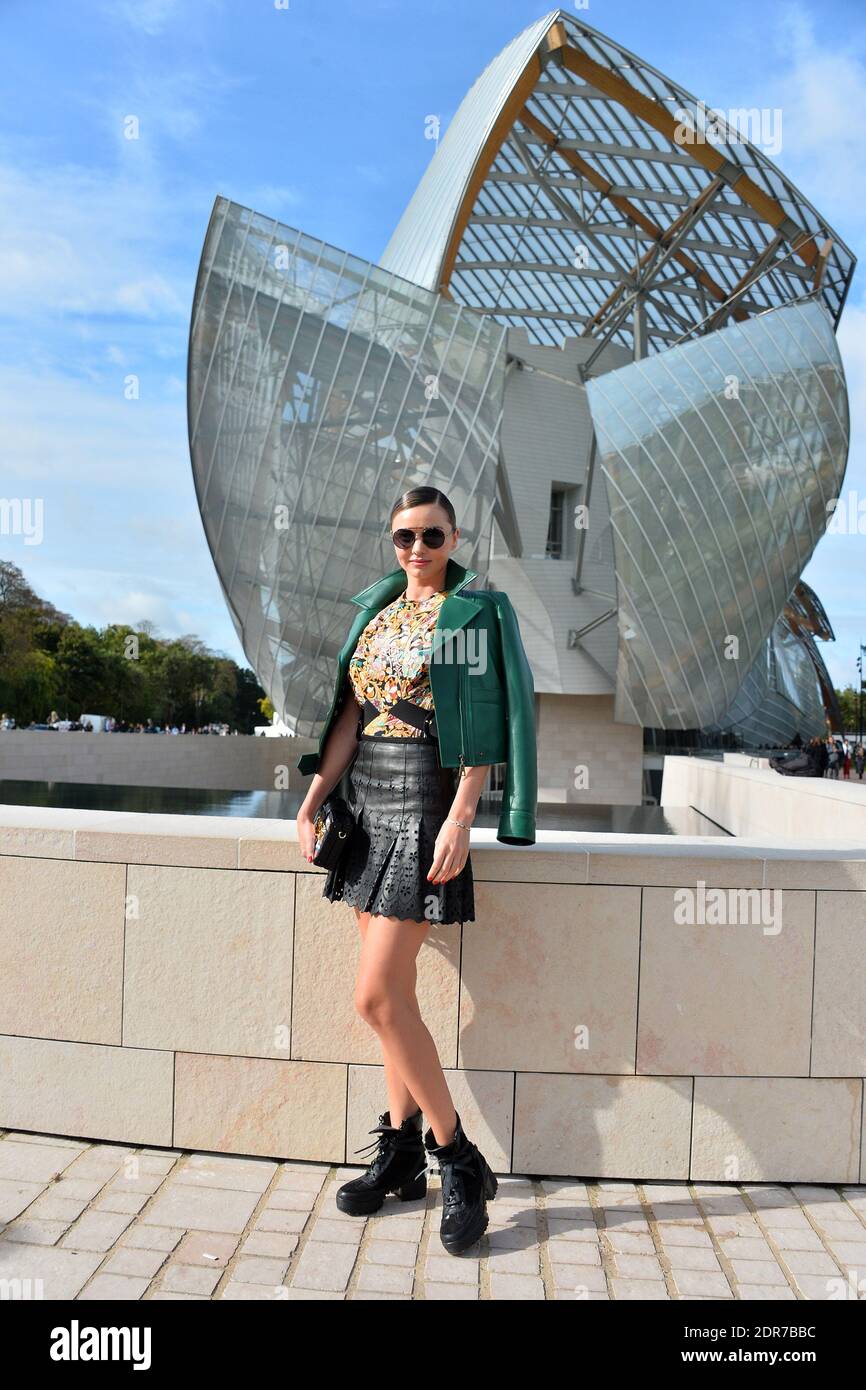 Miranda Kerr arriving at the Louis Vuitton Fashion Show during the ...