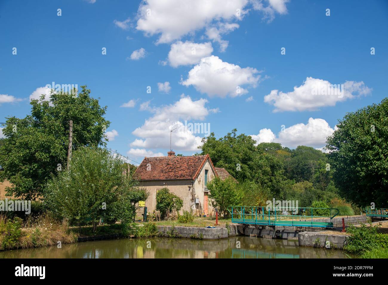 Canal de Nivernais in Morvan, France Stock Photo - Alamy