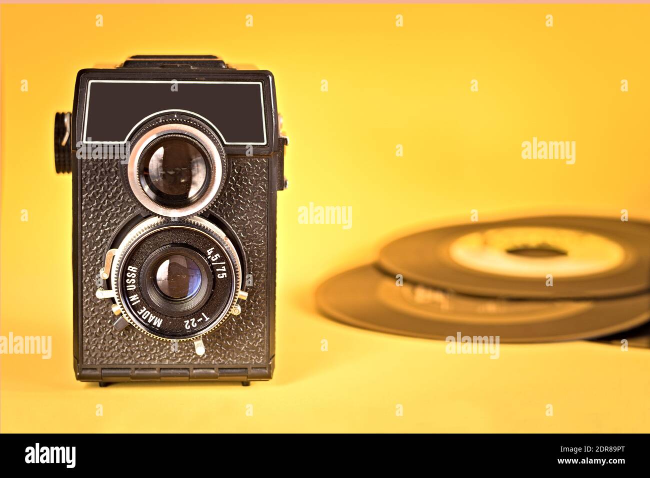 Vintage camera vector hi-res stock photography and images - Alamy