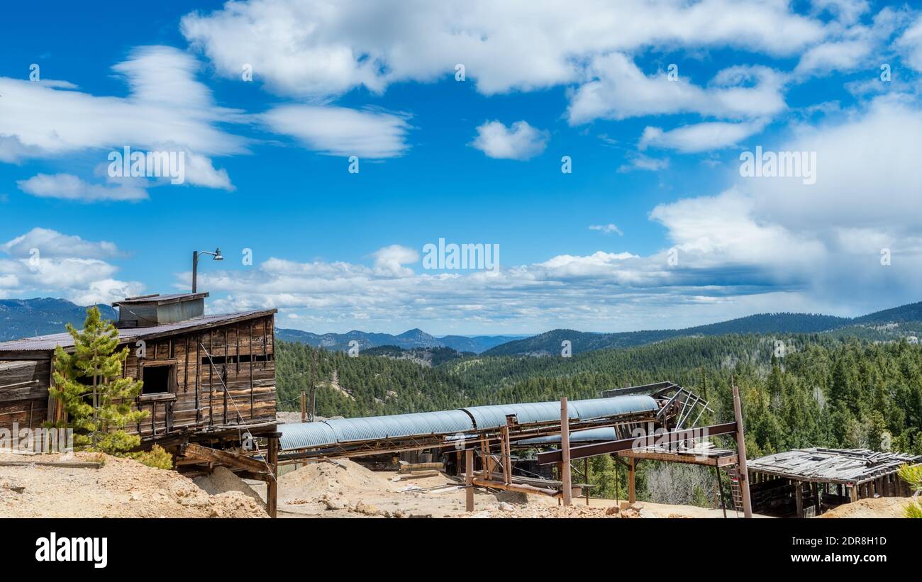 Deep in the rocky mountains in Colorado mining structure Stock Photo ...