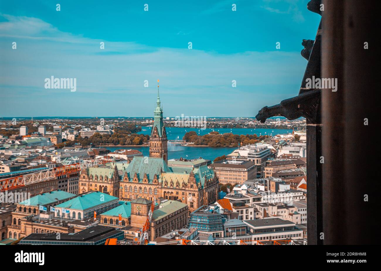 Hamburg stadtansicht hi-res stock photography and images - Alamy