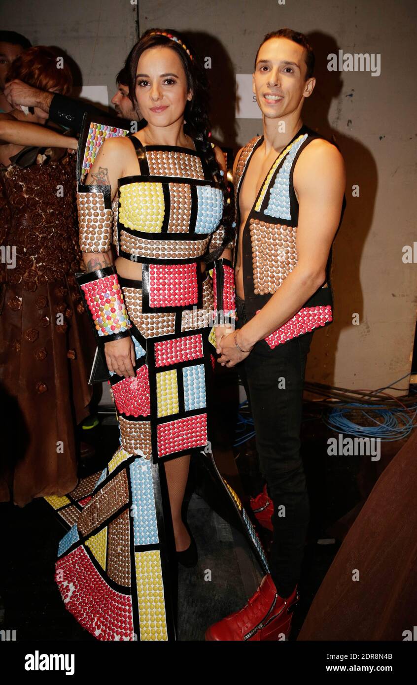 Alizee et Gregoire Lyonnet backstage lors du defile d’ouverture du 21e ...