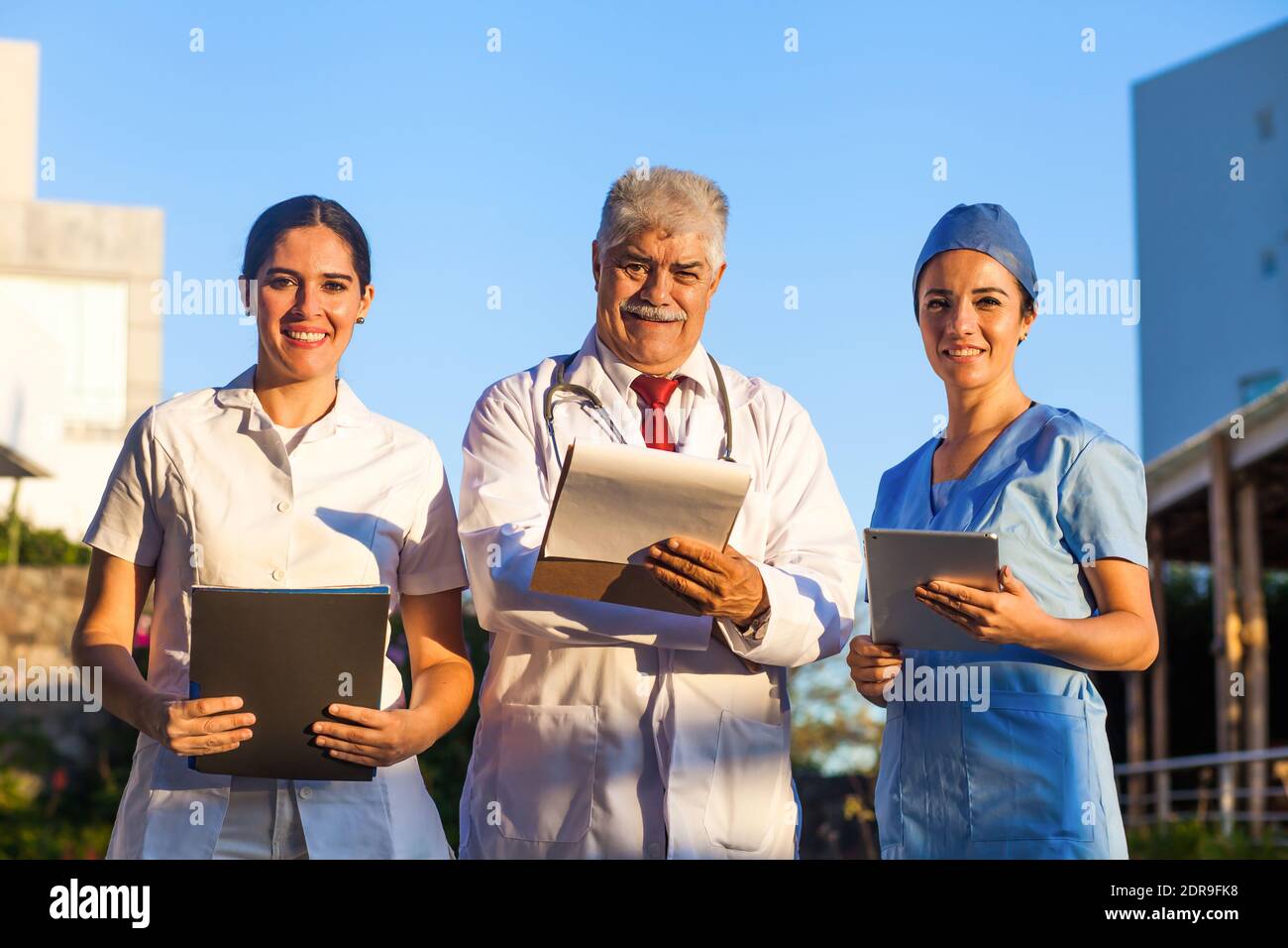 Emergency medical team latin america hi-res stock photography and ...