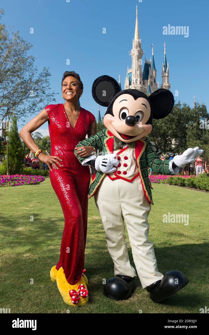 Walt disney et mickey mouse hi-res stock photography and images - Alamy