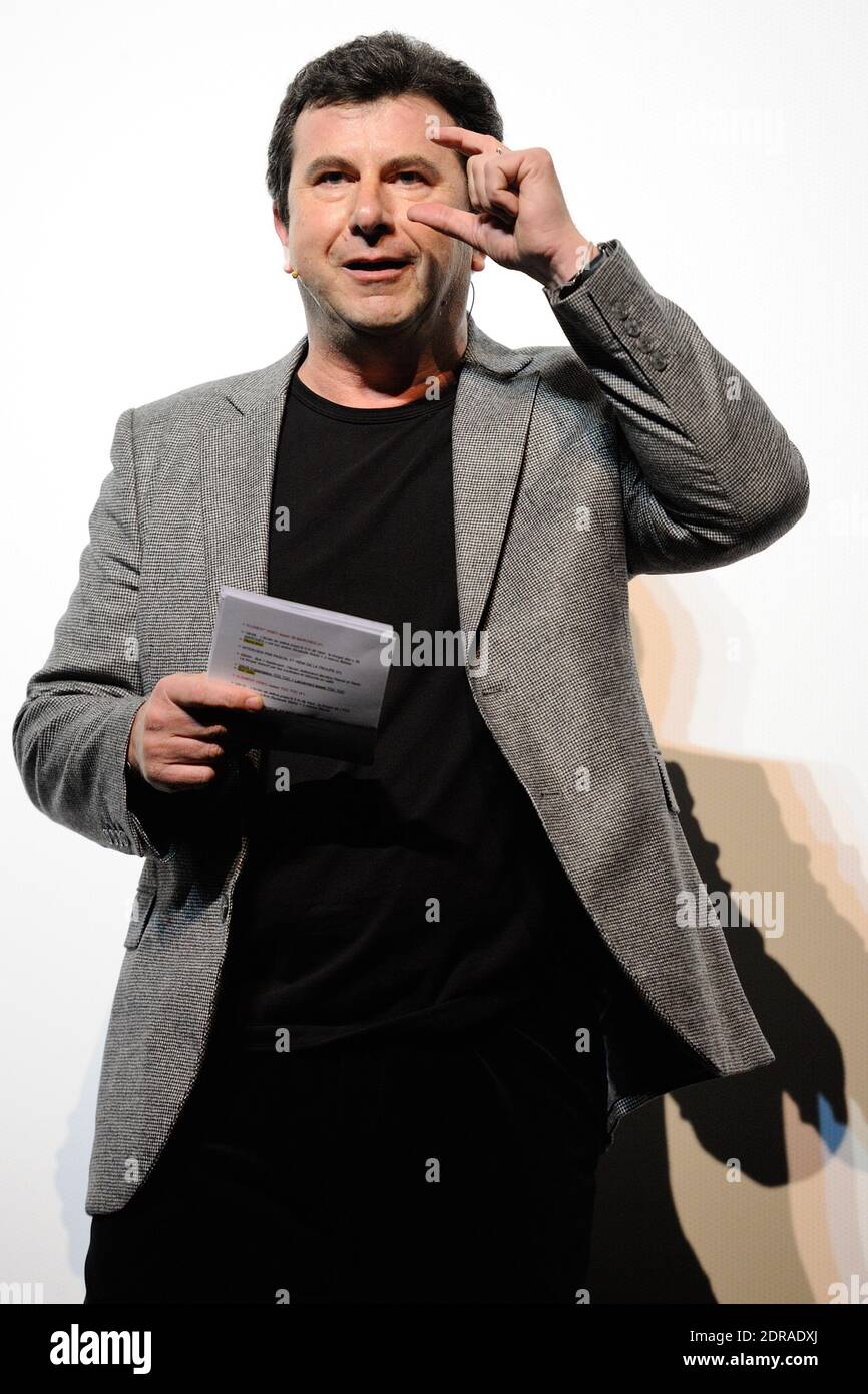 Pascal Bataille assiste a la presentation du programme theatral du ...