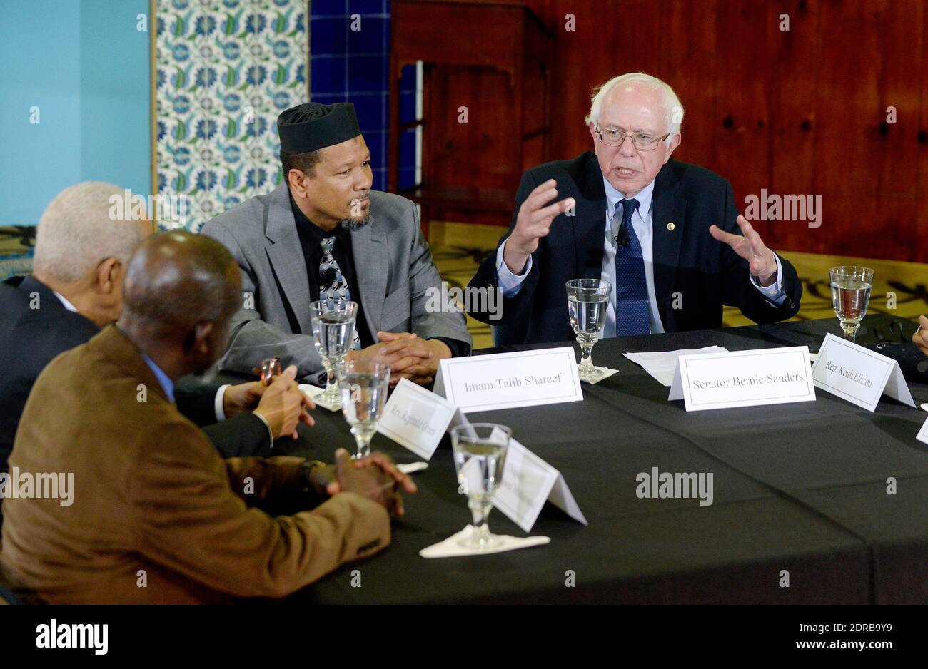 Washington dc mosque hi-res stock photography and images - Alamy