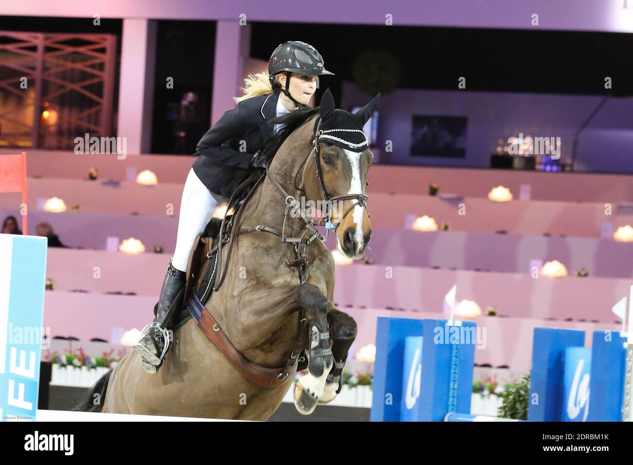 CASSANDRA FORET (SOEUR DE JADE FORET) - LONGINES MASTER PARIS 2015 ...
