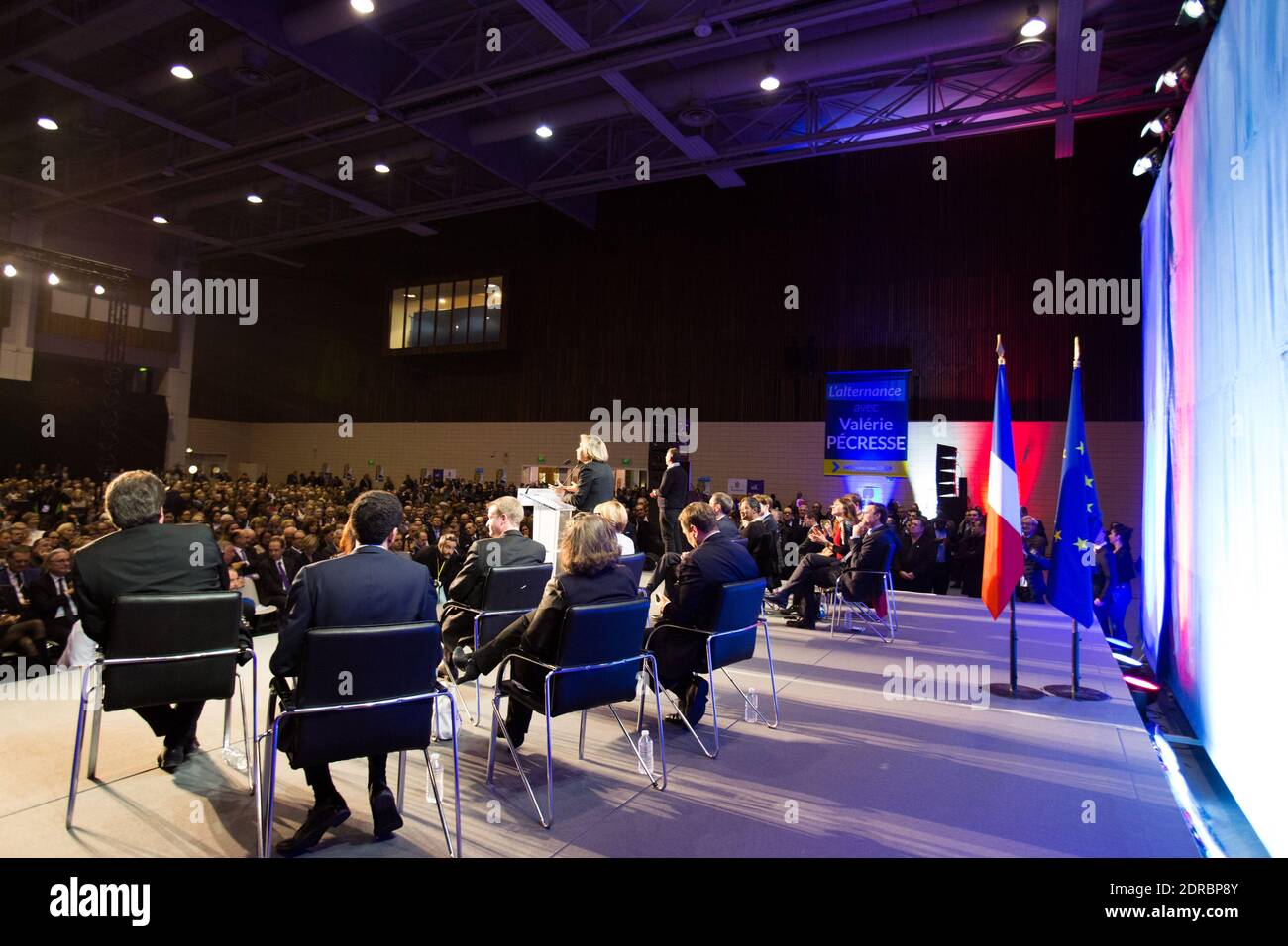 VALERIE PECRESSE - METTING DE VALERIE PECRESSE - CANDIDATE LES ...