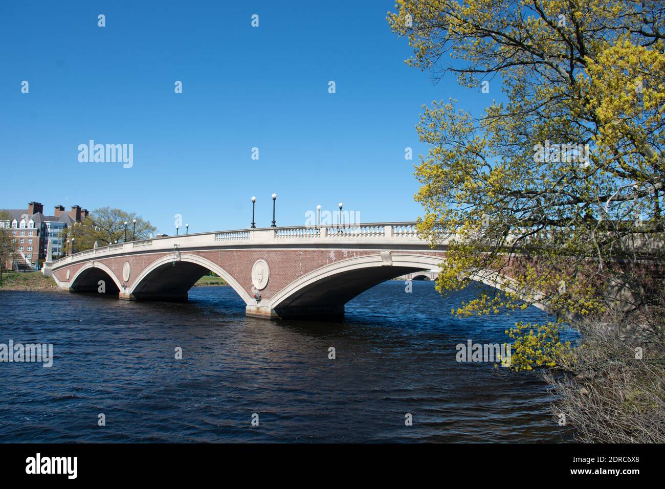 The Weeks Bridge is a footbridge joining Boston and Cambridge, crossing ...
