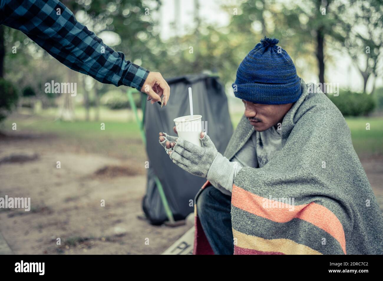 Smart homeless people hi-res stock photography and images - Alamy