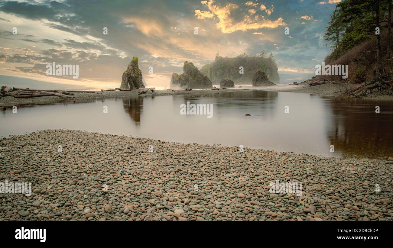 Ruby beach washington hi-res stock photography and images - Alamy