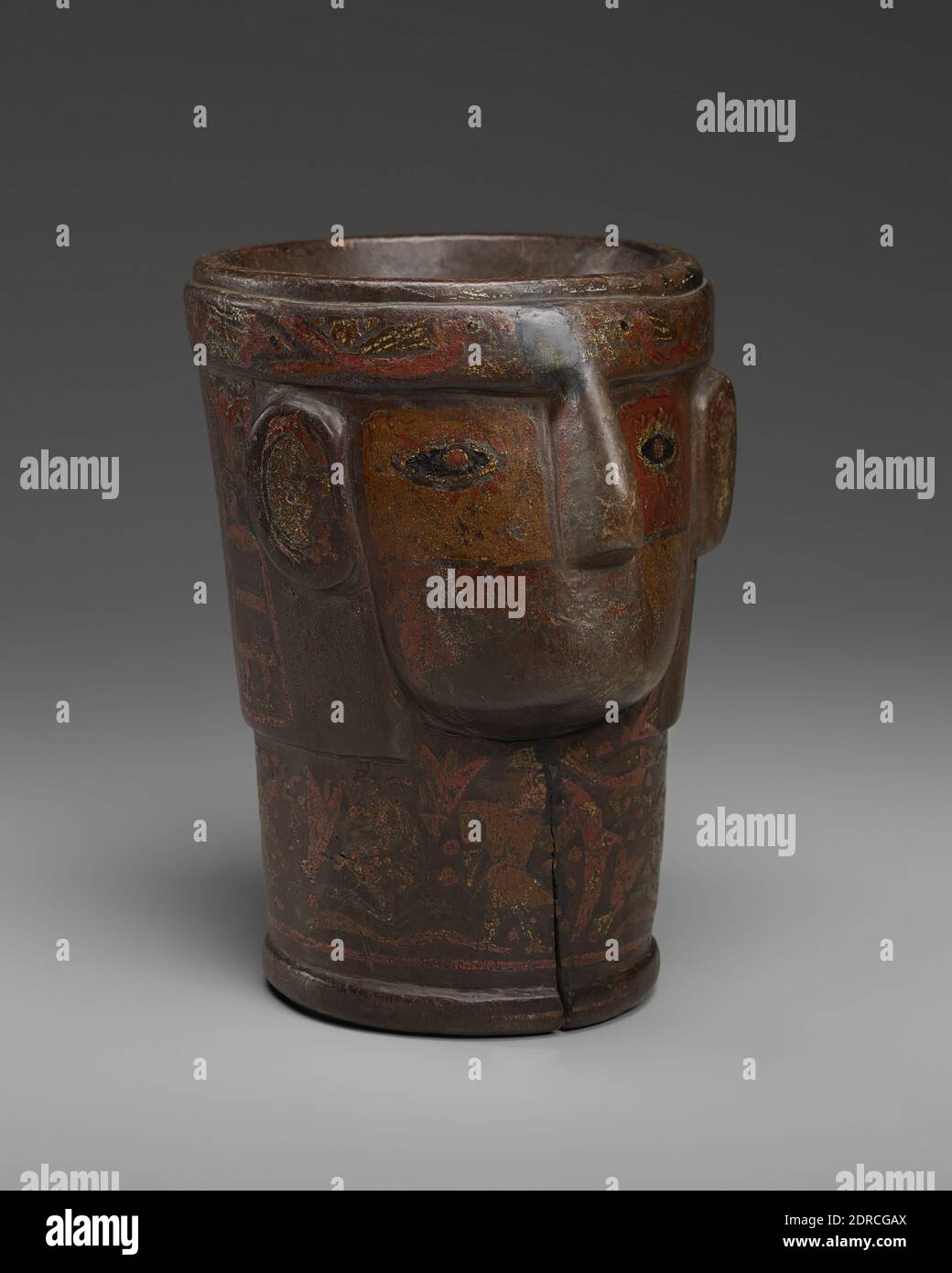 Ceremonial drinking vessel hi-res stock photography and images - Alamy