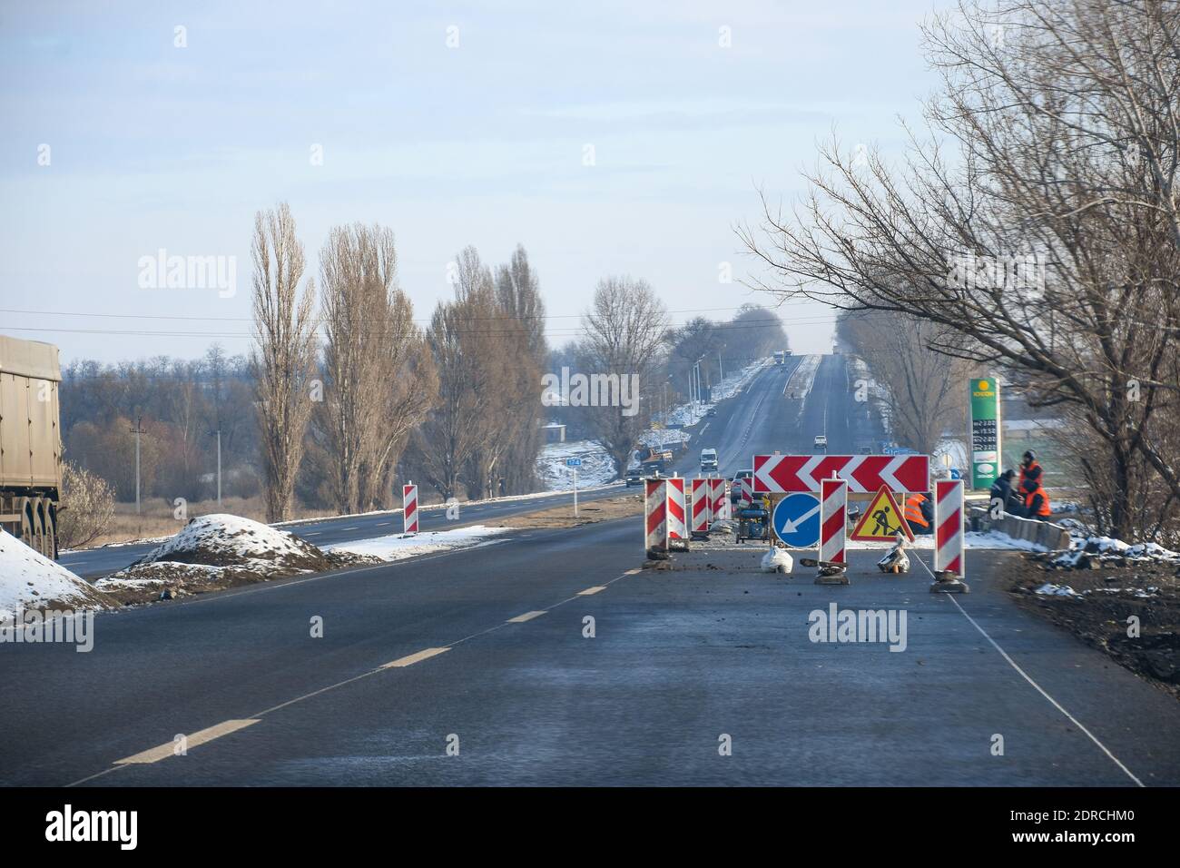 Road works, horizontal. Gas station on the right side Stock Photo - Alamy