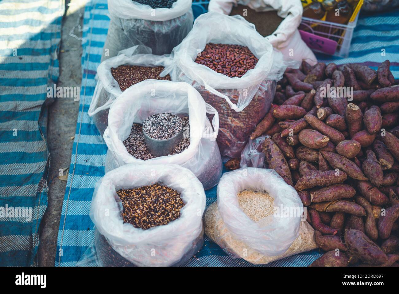 Group of food grains arrangement hi-res stock photography and images ...
